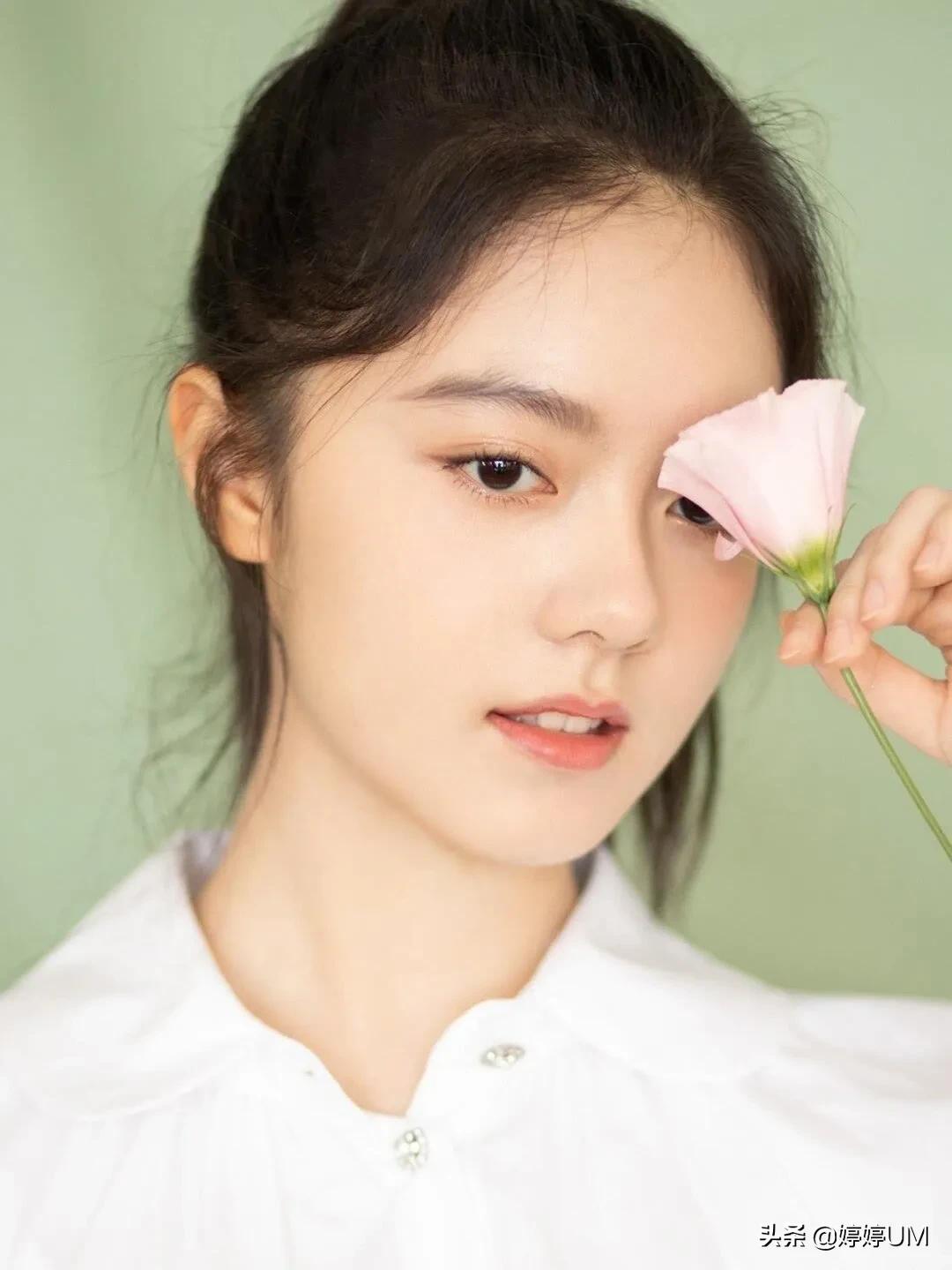 Zhao Jinmai's wallpaper selection - iNEWS