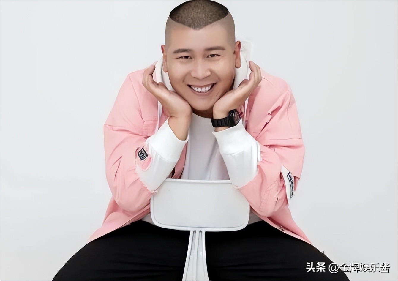 The official of the youth and old boy group announced the reason for Hu ...