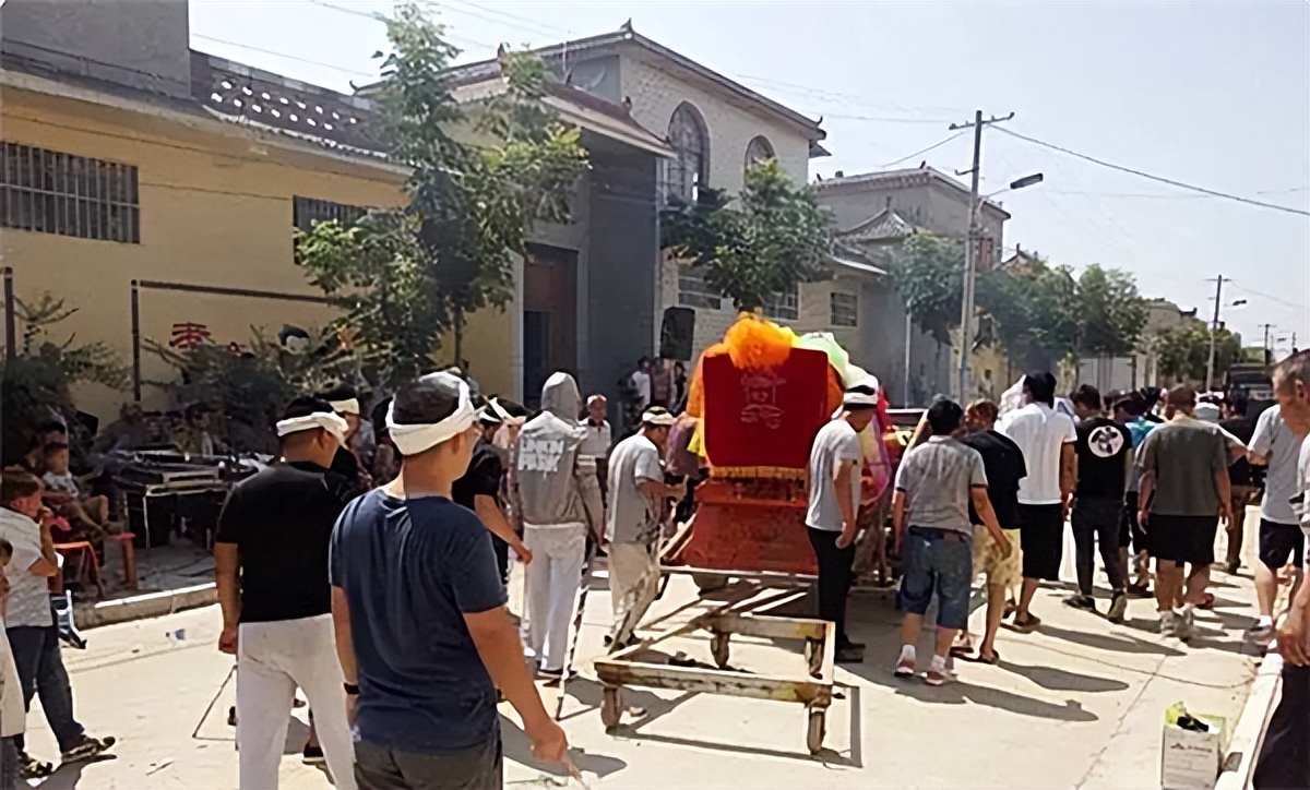 What is "happy mourning"? What are the standards? According to ...