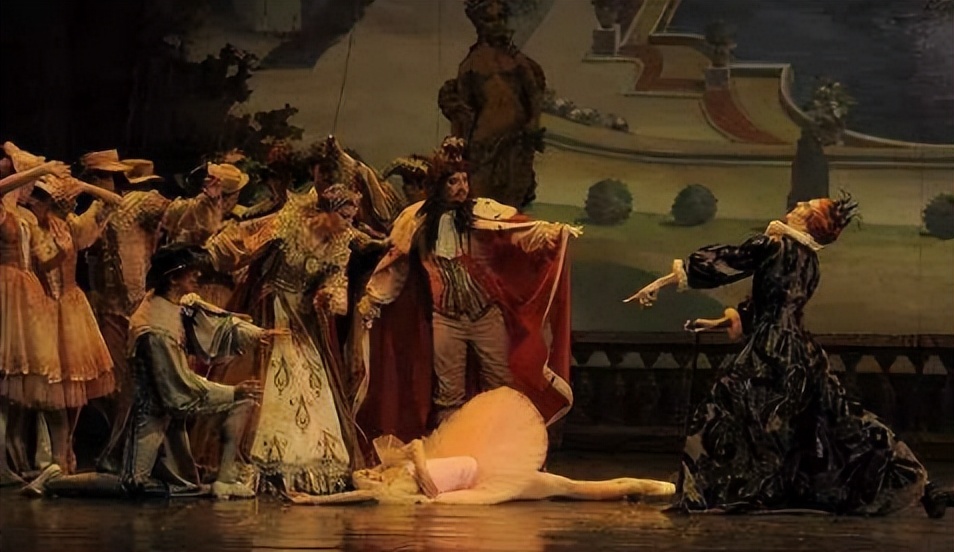 What was the rise of figure, theater and opera like during the ...