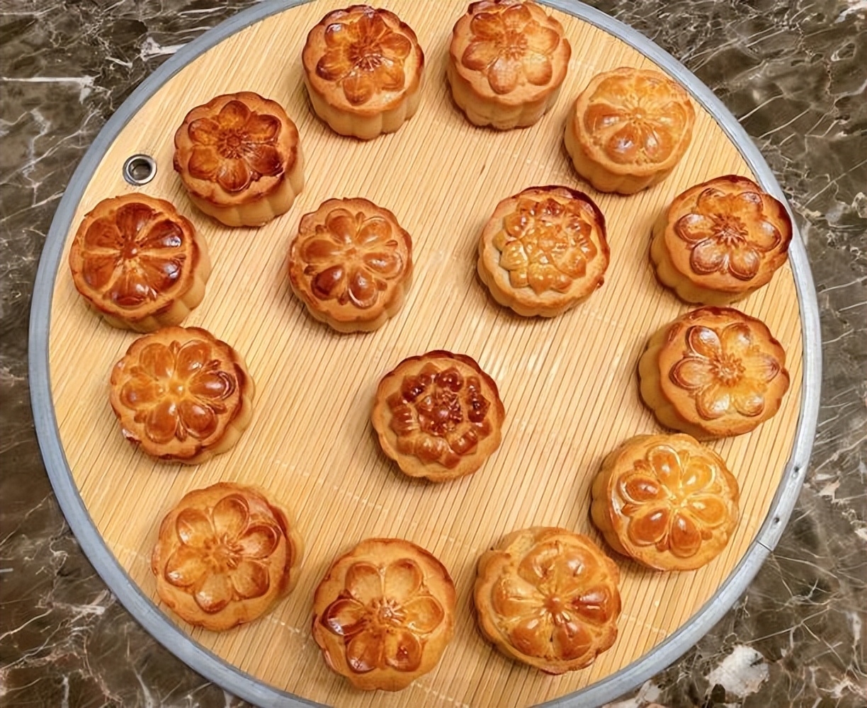 The Mid-Autumn Festival is coming, teach you to make mooncakes at home ...