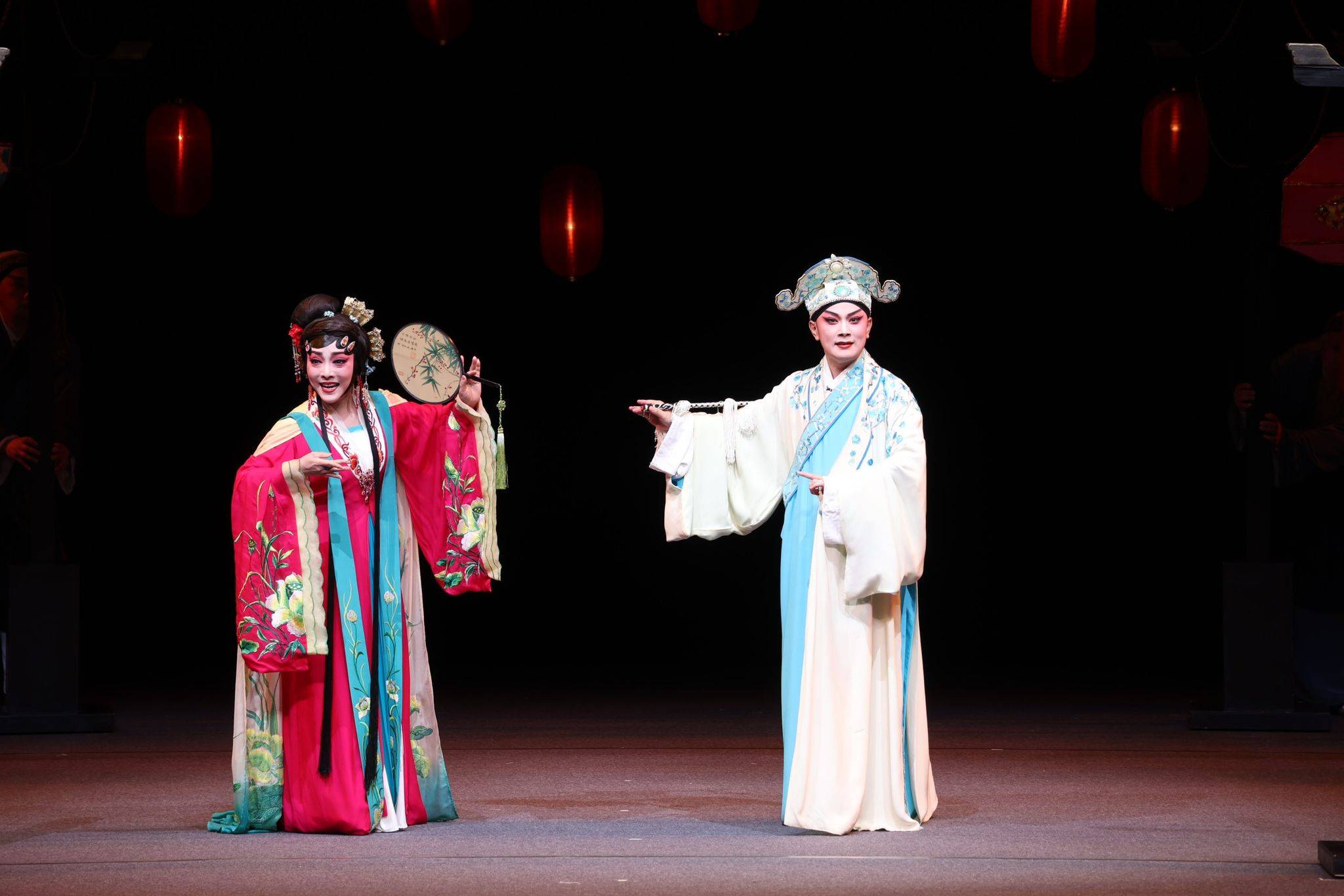 A song for the rest of my life - Sichuan opera "Li Yaxian" sang at Hong ...