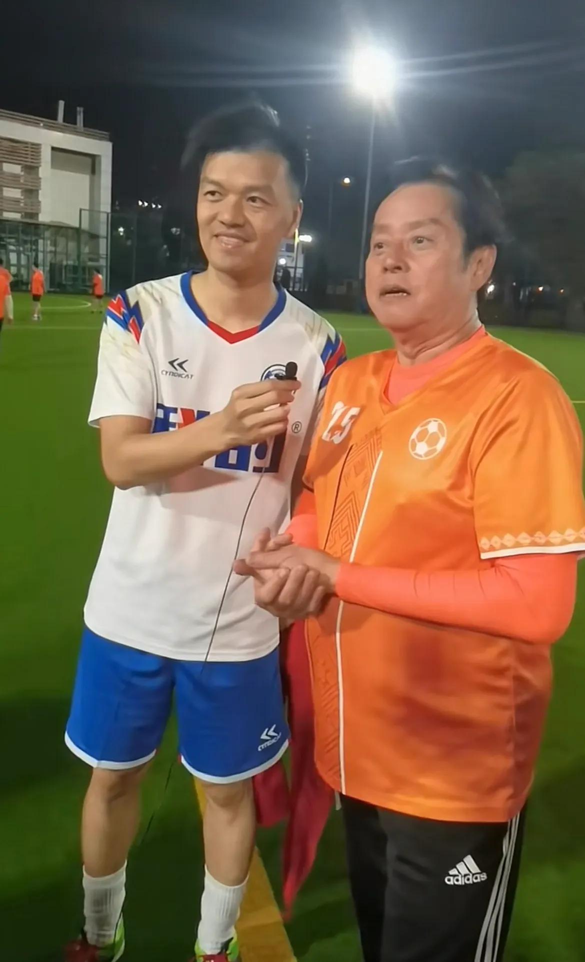 Alan Tam's recent photo exposure: the belly is as big as pregnant, how ...