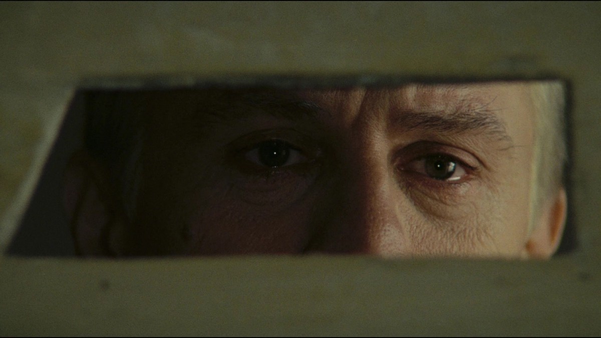 The flashback structure and montage technique of the movie "Once Upon a ...