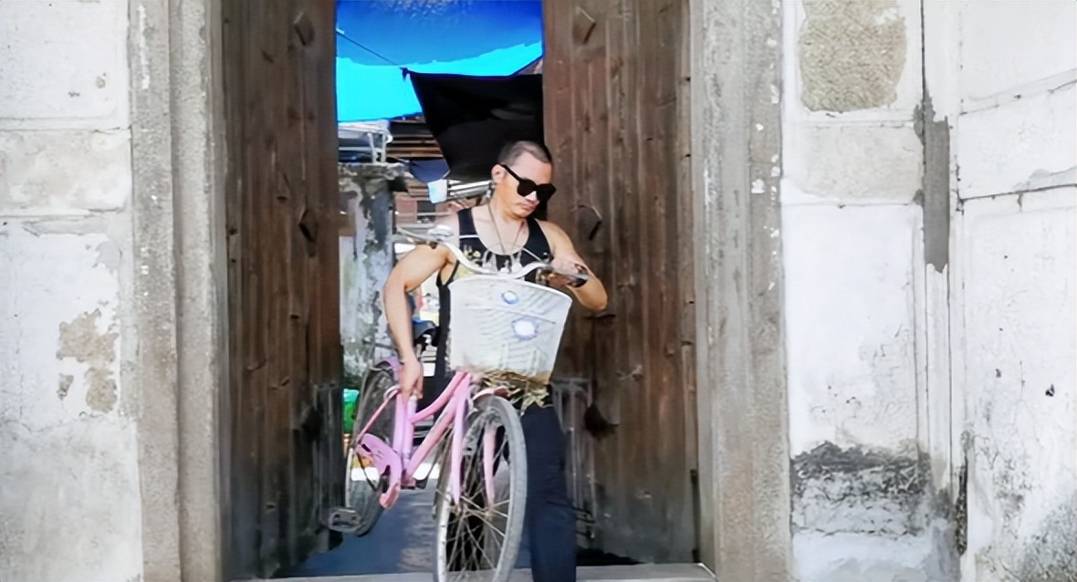 Chaoshan netizens posted photos of Tony Jia returning to his hometown ...