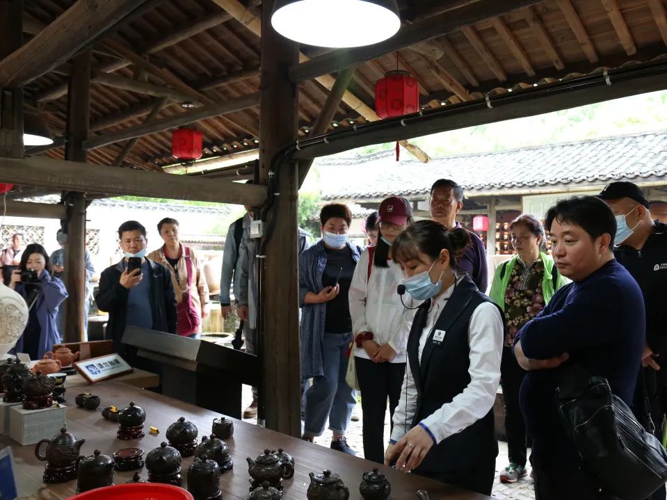 Jingdezhen Ceramic Aesthetics and Culture Tour - iMedia