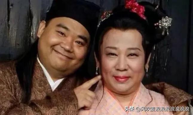 Why would Hou Zhen prefer to offend his second uncle, Hou Yaohua, but ...