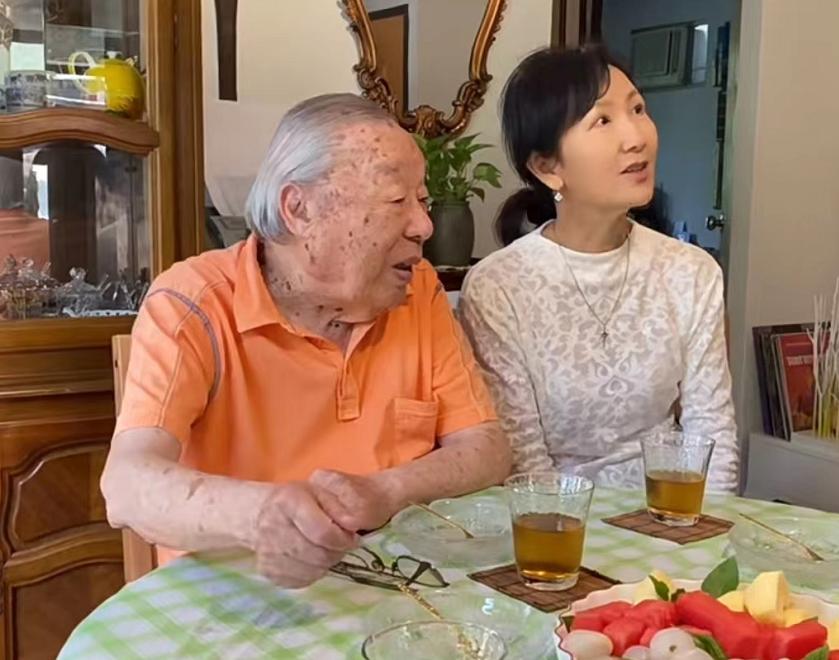 "Xiaoqing" Chen Meiqi returns to China! At the age of 64, the ...