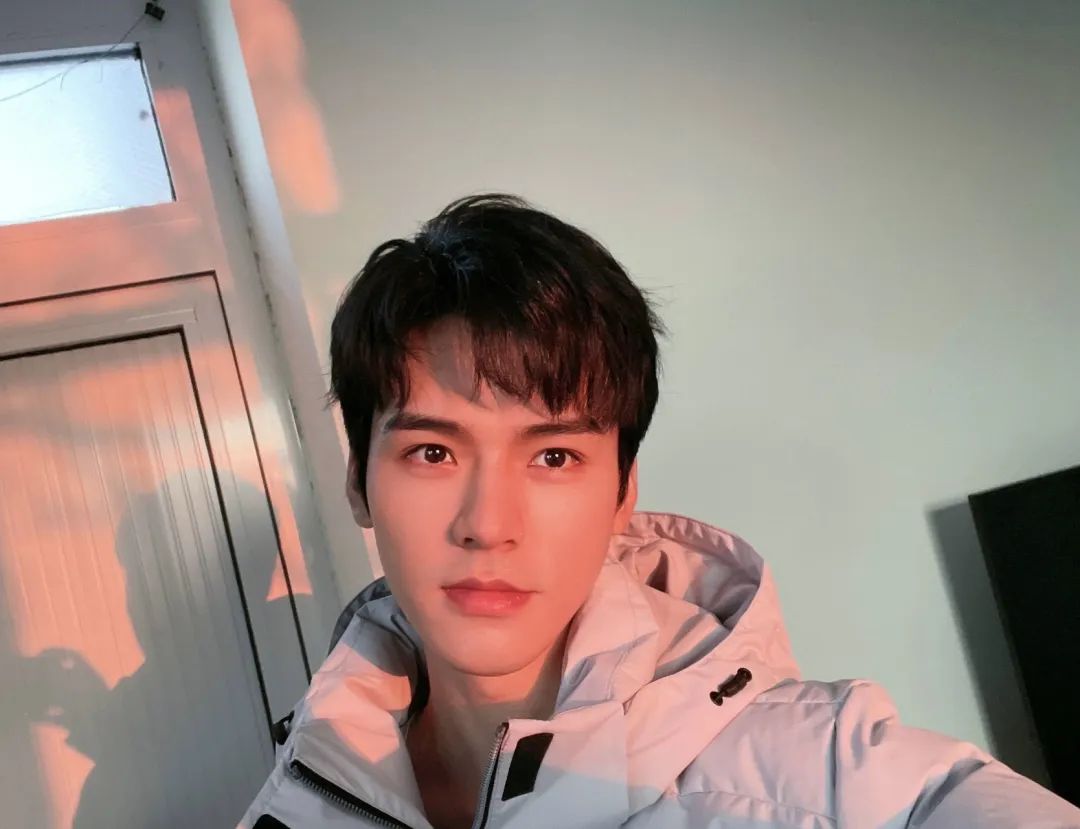 Little Gossip, Gong Jun, Lin Yanjun, Ren Jialun, Huang Jingyu, Ni Ni ...