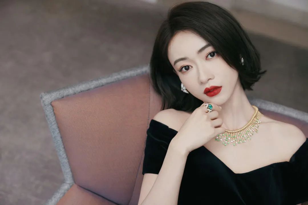 Huang Jingyu, Zhang Xincheng, Wu Jinyan, Ma Jiaqi, Zhang Yuxi - iNEWS