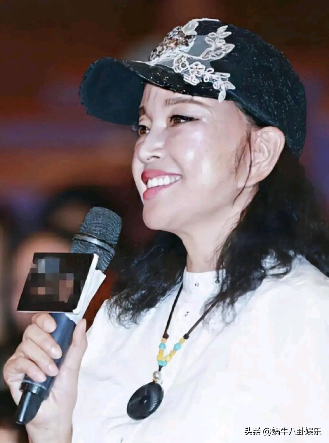 Liu Xiaoqing's face is really full of technology now, which has aroused ...