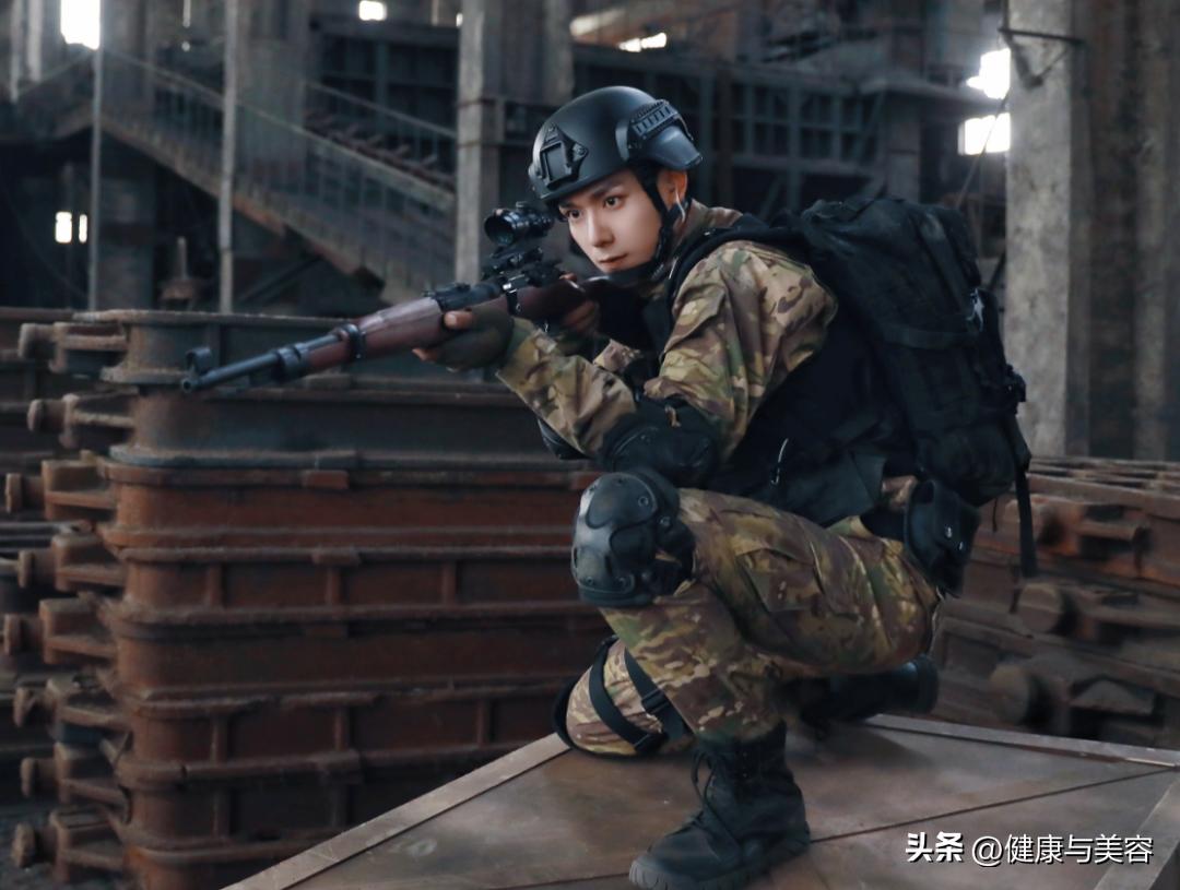 "Aiming for Your Future" Song Peize: Supporting Characters with Details ...