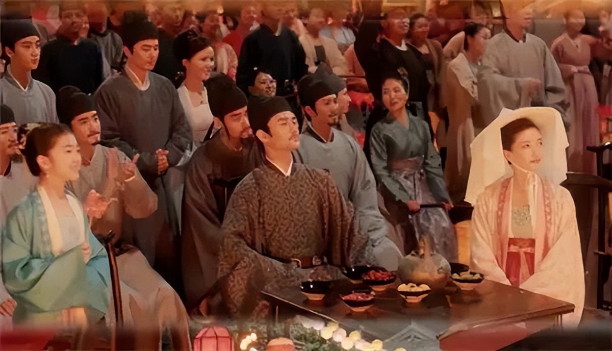 Festival consumption stimulates the economy. Why do people like the ...