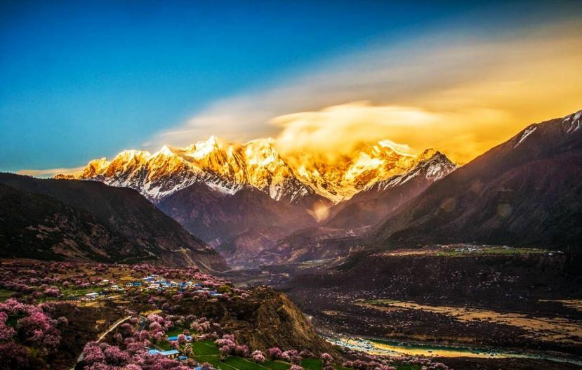 The beautiful holy land of Bon religion in Tibet——Sejila Mountain - iNEWS