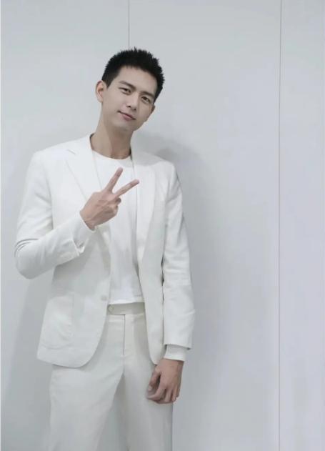 Li Xian's love rumors reveal the influence of internet celebrities on ...