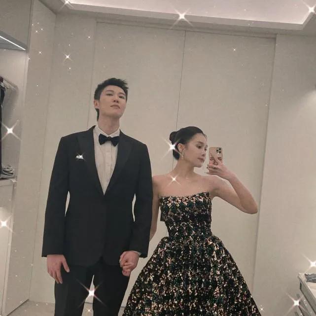 The wedding photos of Zhao Benshan's daughter (Zhao Yihan) have been ...