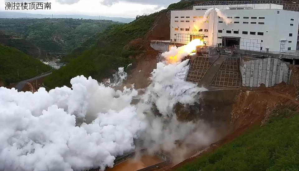 The biggest thrust in Asia! The 700-ton liquid rocket engine test bench ...
