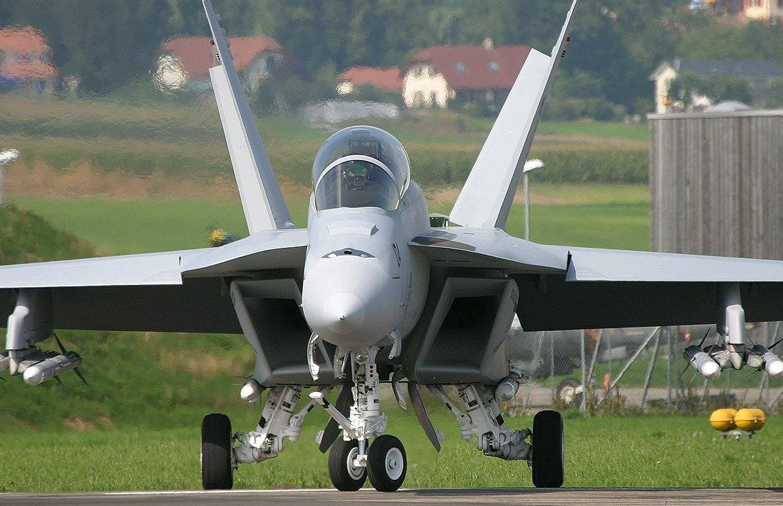 The electromagnetically ejected J15T fighter will have the world's ...