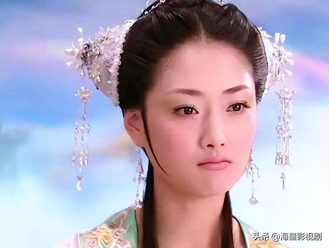 Which actor do you like in different roles of the same actor? She has acted in "Pairing of ...