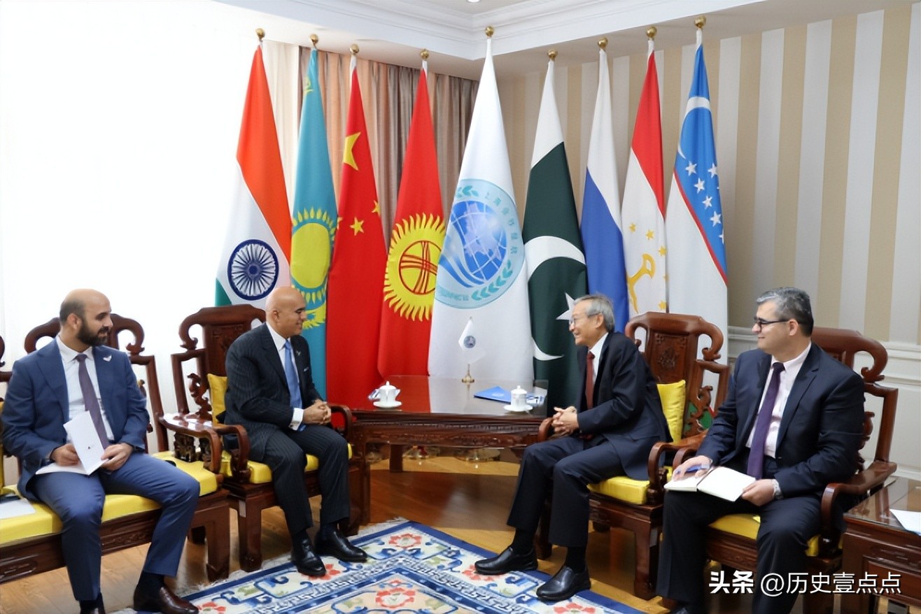 happy! After Iran joined the SCO, the first thing it did was to show ...