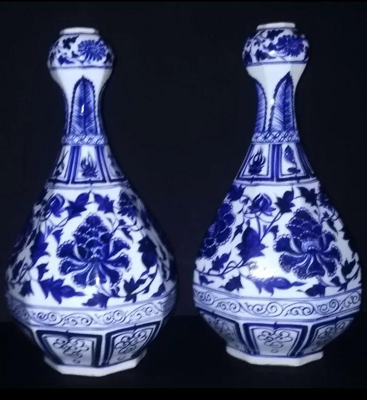 Yuan Qinghua Lifen Painted Xiao He Yue Chasing Han Yuhu Spring Bottle ...