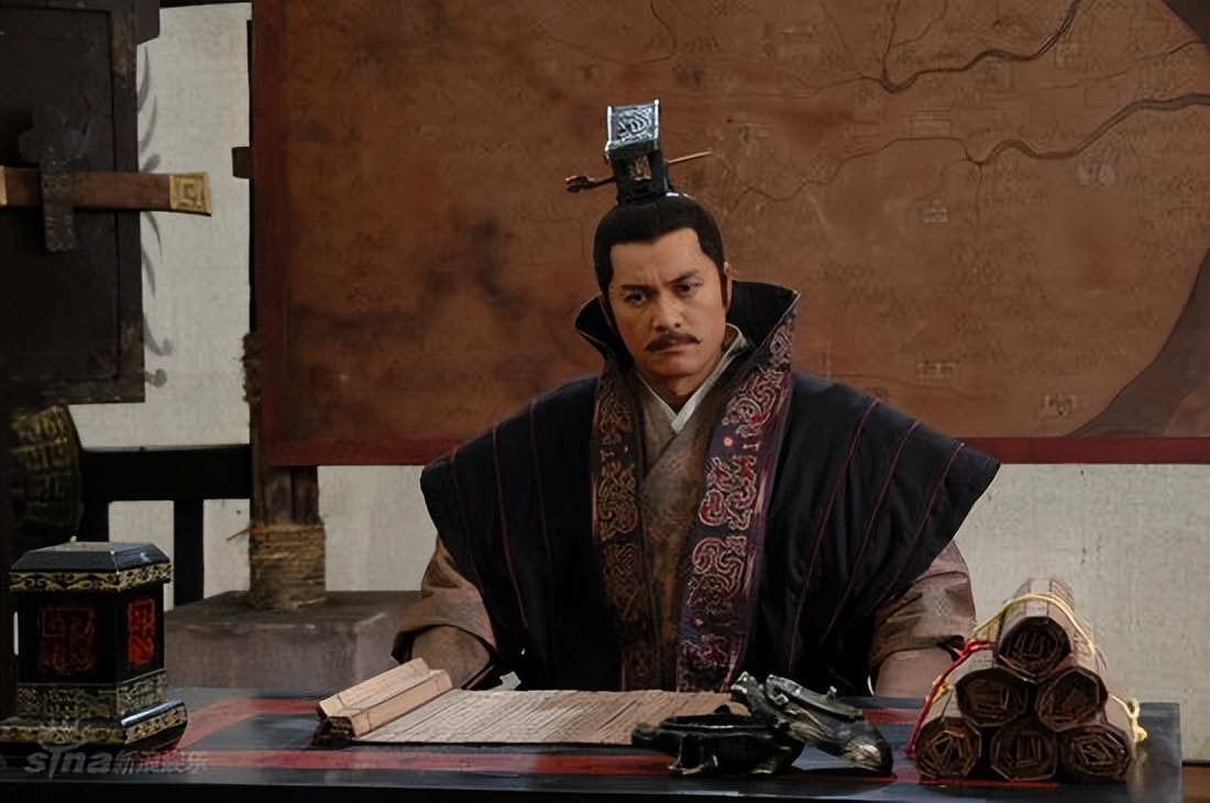 The Han Empire had just been established, and Liu Bang sang a song ...