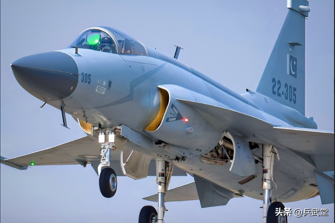 Iraq introduced 12 Xiaolong?There are three other countries waiting in ...