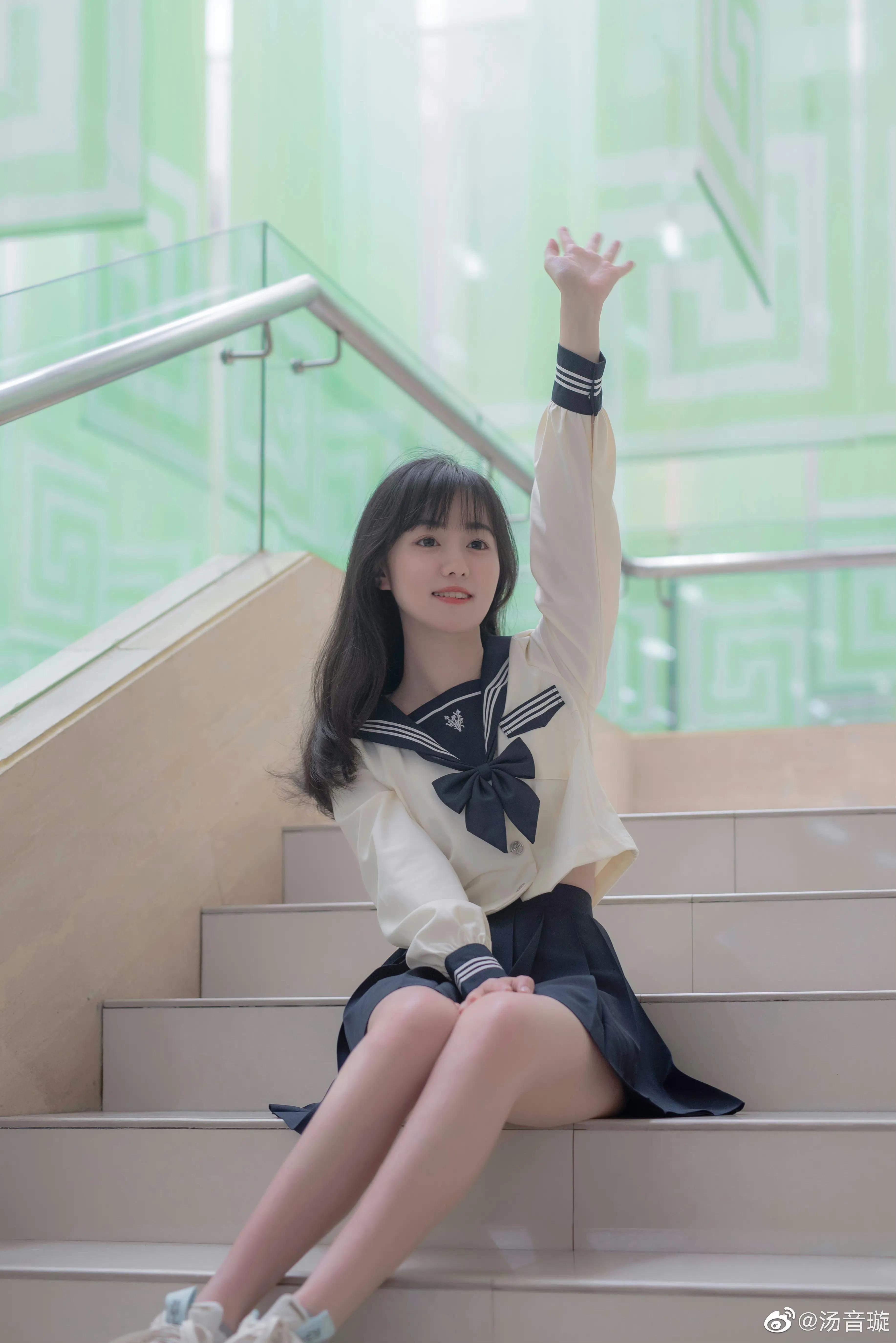 Photo sharing of pure and clean girls in student attire! - iNEWS