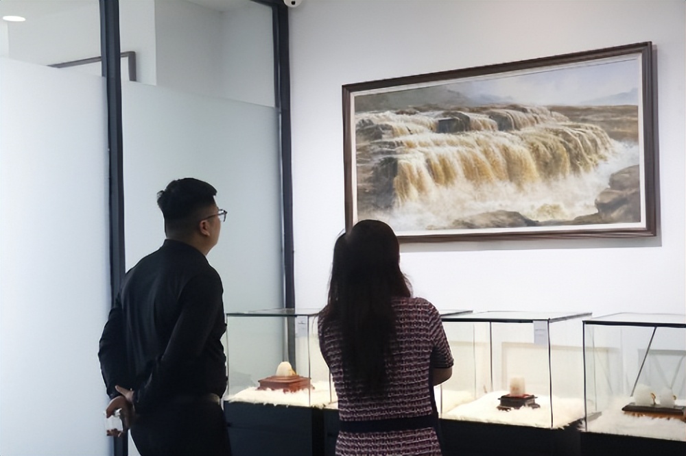 Aesthetic Enjoyment Beyond Time and Space - Feng Shaoshuai Art ...