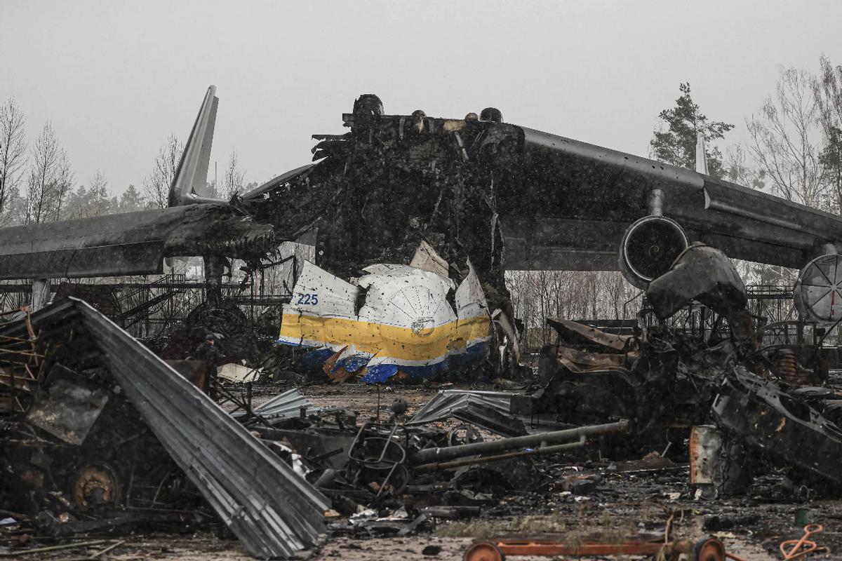 Not looking down on Ukraine: How difficult is it to rebuild the An-225 ...
