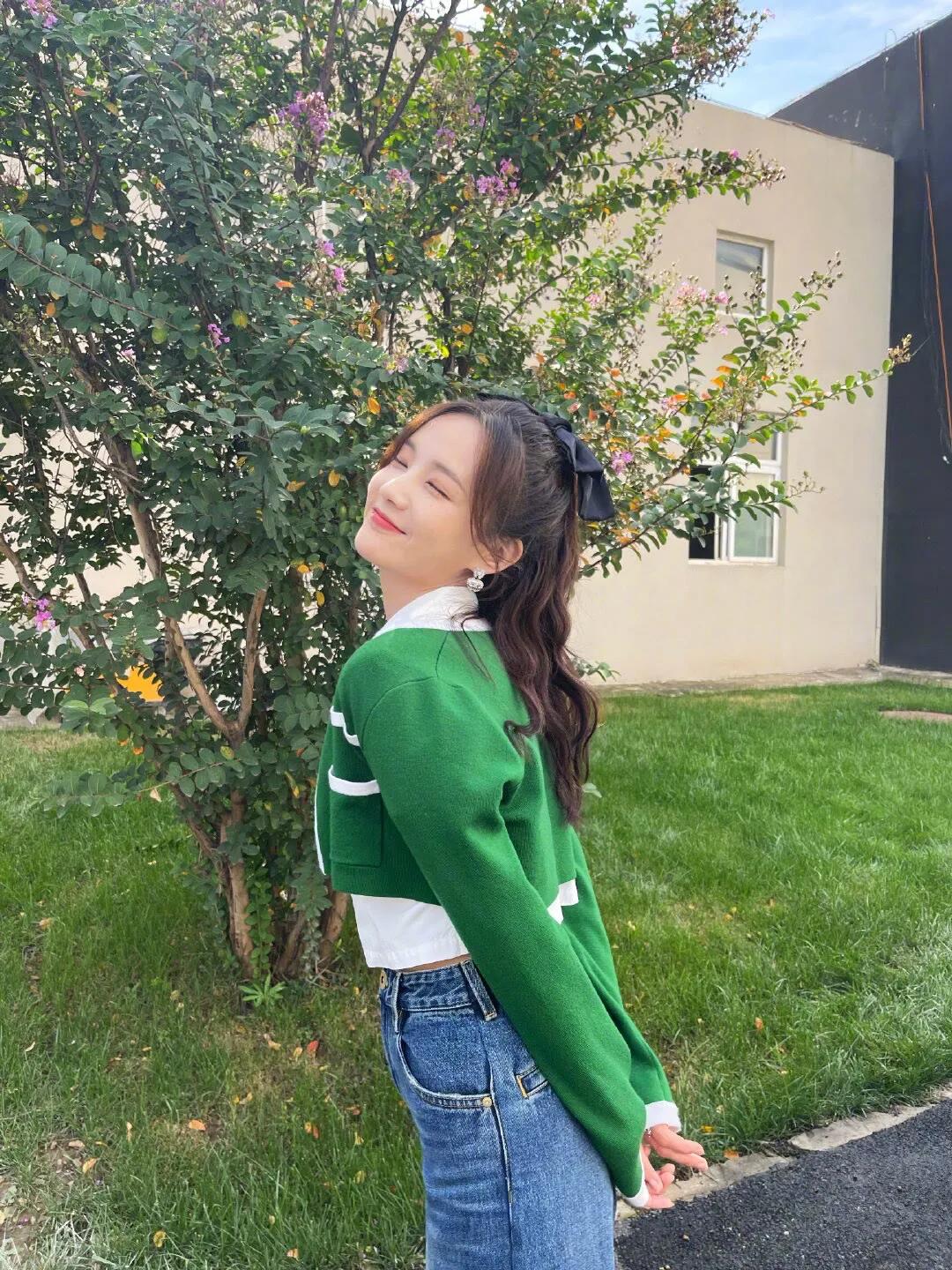 Do you still remember that Rong'er called Brother Jing?It is ...