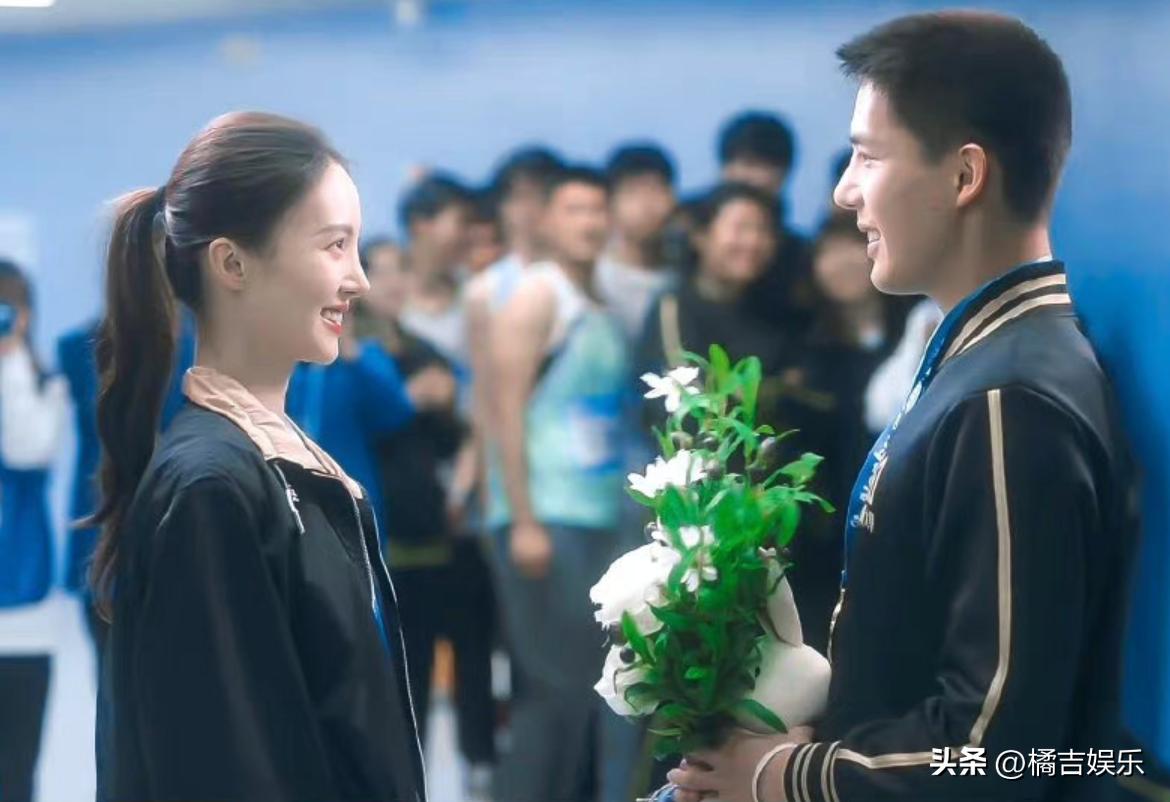 Jin Chen and Wang Anyu share photos of each other from the perspective ...
