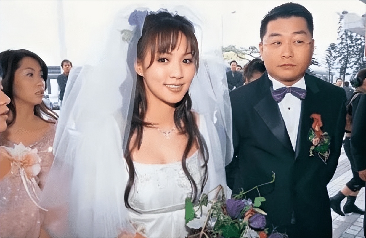 Li Rui'en: It's not easy to be a wealthy family, divorced and sick in ...