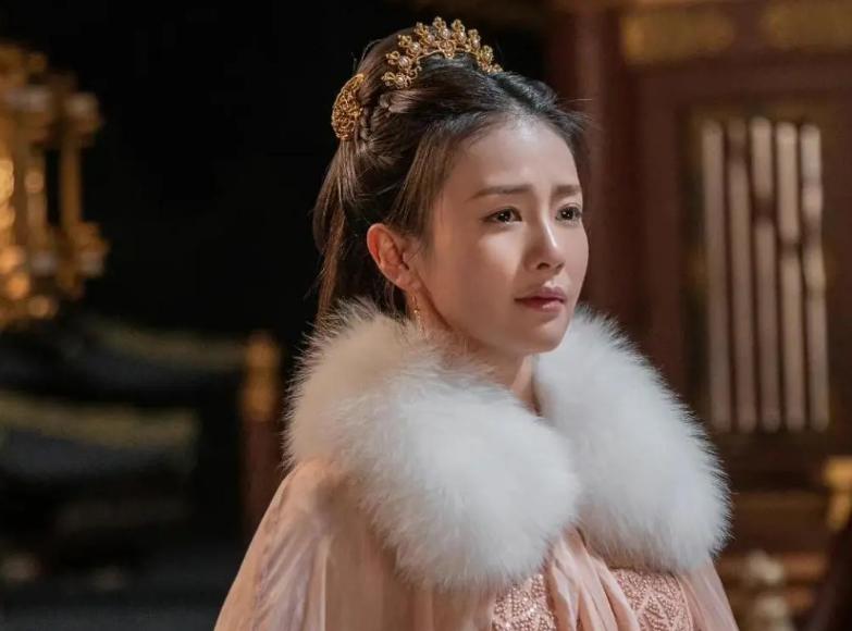 28-year-old Bailu: From "Internet Celebrity" to "Huanyu First Sister ...