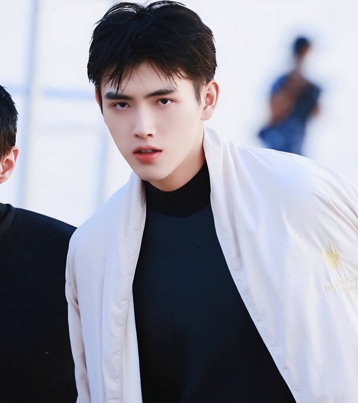 Chen Feiyu's identity as a female Internet celebrity was picked up, and ...