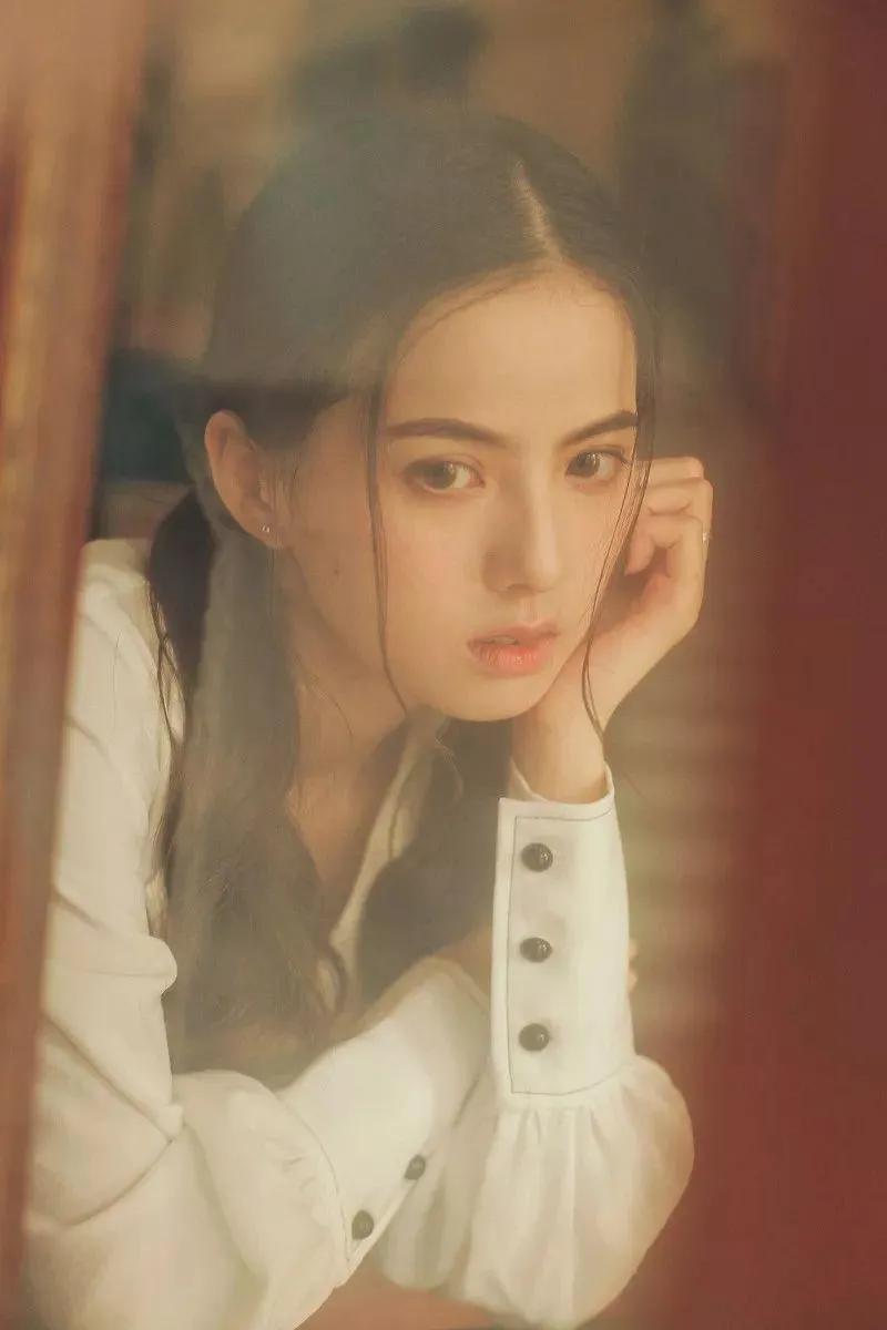 Huang Riying's beautiful picture - iMedia