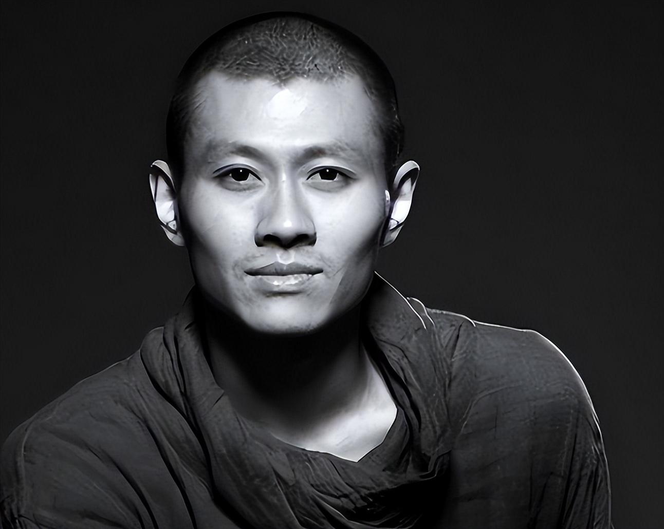 Yang Liping's partner died! Only 44 years old jumped from the 39th ...