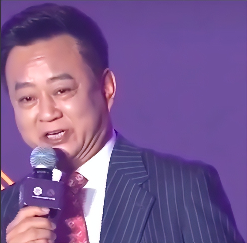 The 58-year-old Zhu Jun finally came back, endured the humiliation for 4 years and obviously ...