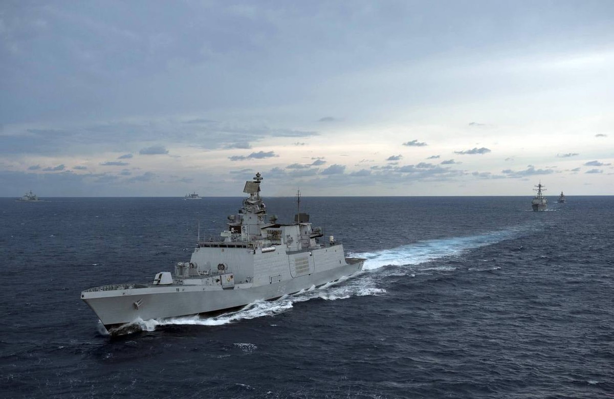 With a displacement of 13,000 tons and electromagnetic guns, India will ...