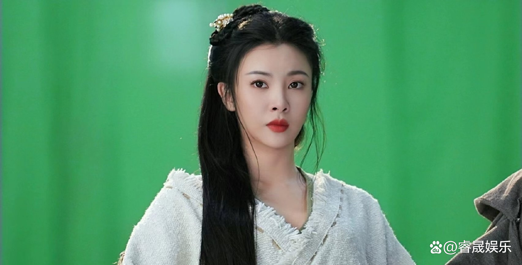 Stop it, Fan Shaohuang! The 51-year-old and 23-year-old Li Muyun acted ...