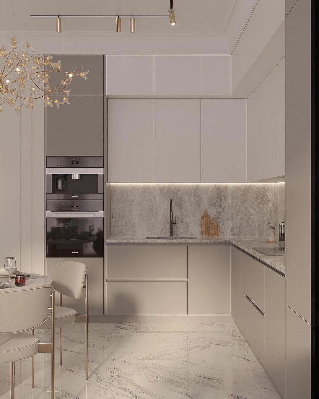 Outline the beauty of life with ambiguous boundaries, the life scenes ...