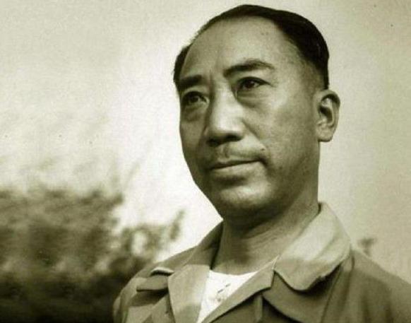 Shen Zui went to visit relatives in Hong Kong in his later years. The ...