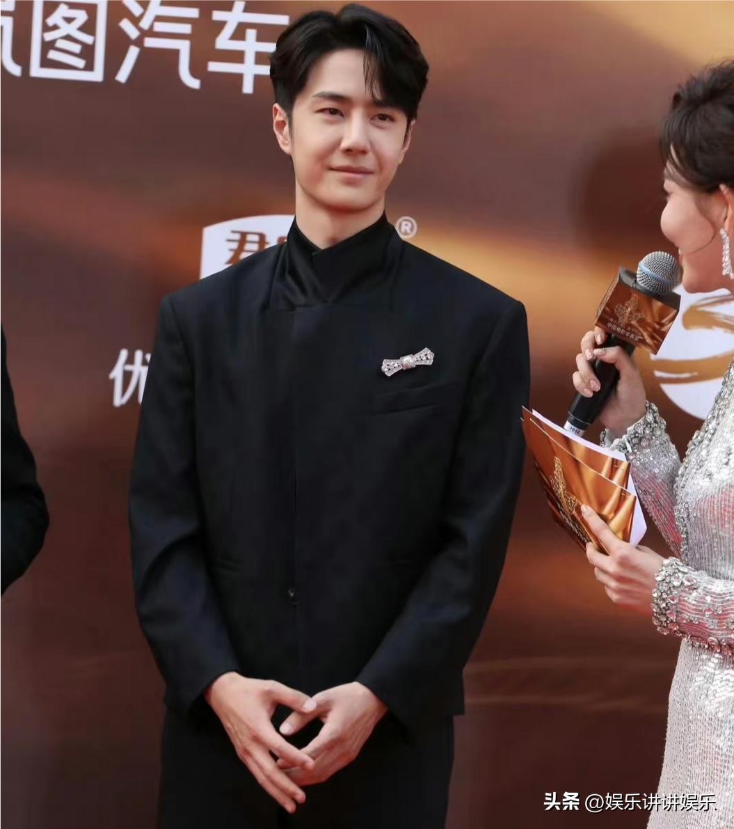 The Muse has come! Inspired by Cheng Er and Wang Yibo's cycling in the ...