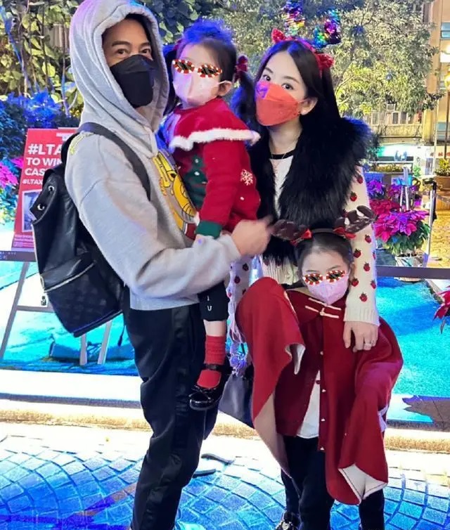 A 22-year-old difference, the love story of Aaron Kwok and Fang Yuan ...