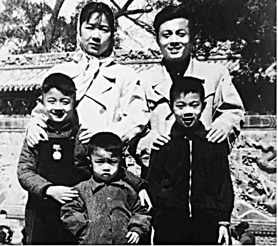 Miracles behind the scenes of the founding ceremony of the People's ...