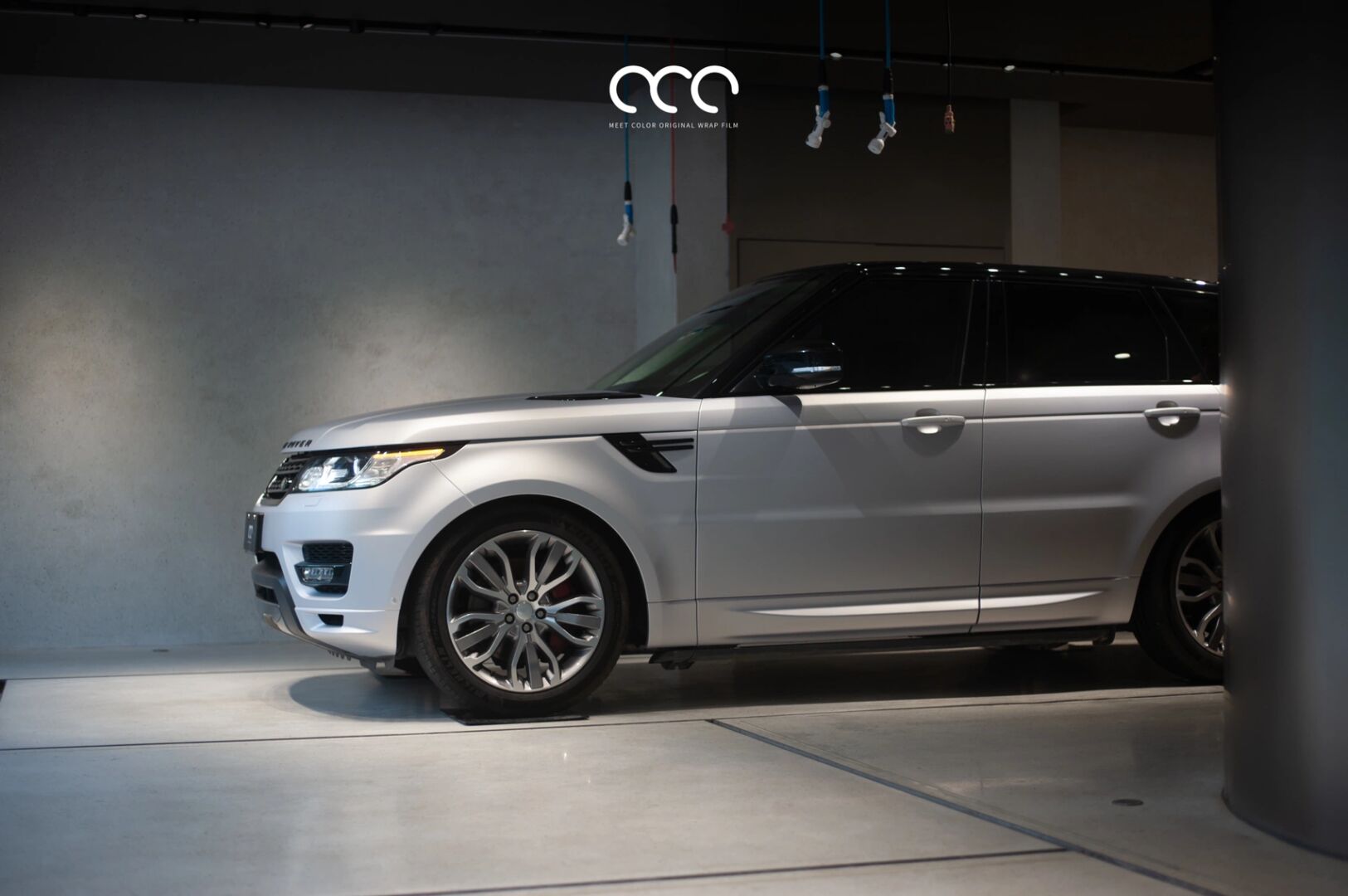 Diffuse color changing film super sub-moon silver, a color that is ...