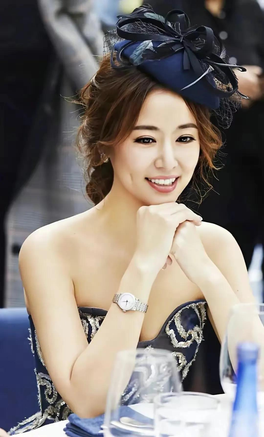 Goddess Ruby Lin - iNEWS