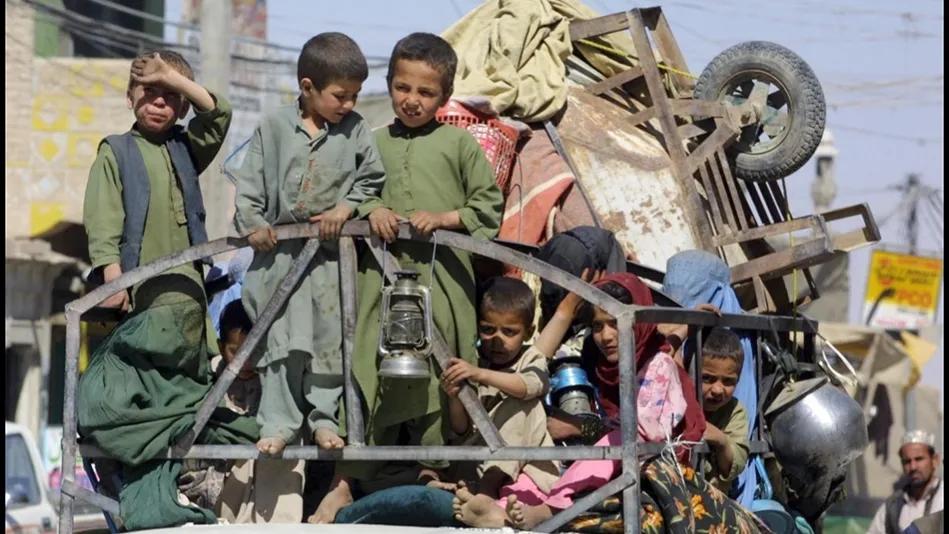 If there is a war, will the family leave together or act separately ...