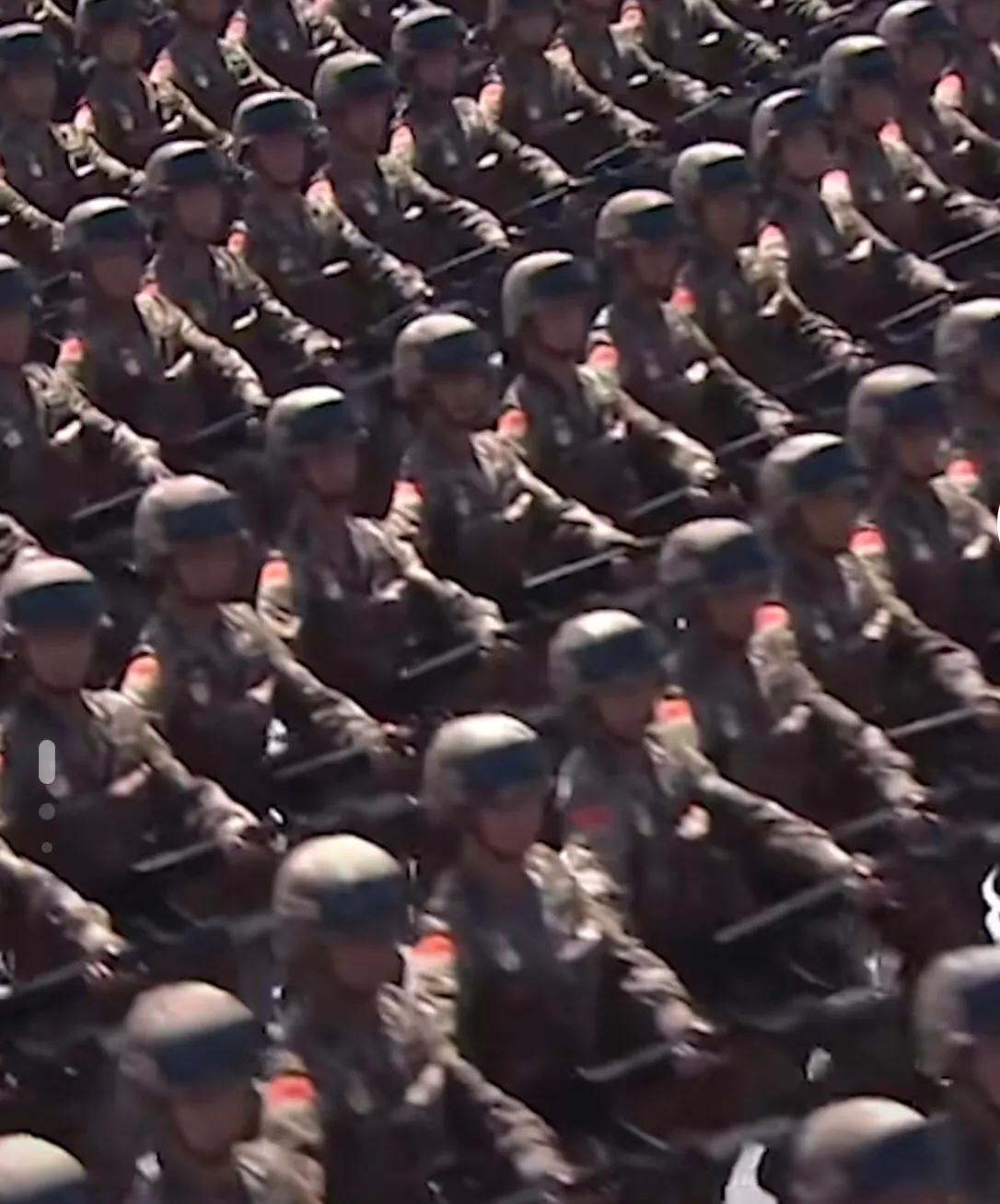 This is our invincible and invincible Chinese soldiers - iNEWS