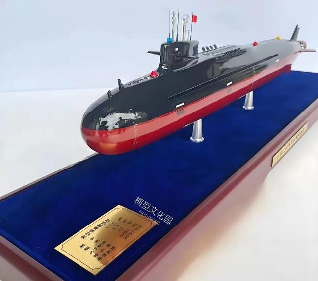 Type 093B nuclear submarine: equipped with VLS device, anti-ship and ...